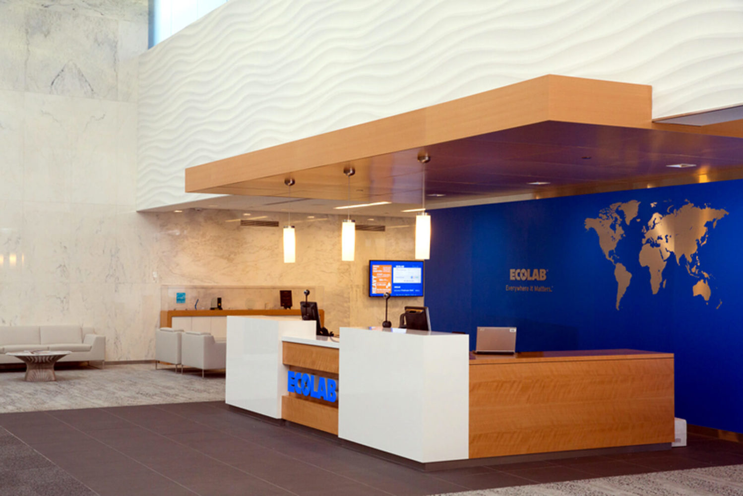 Ecolab Lobby - Maman Corp